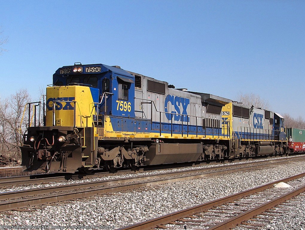 CSX 7596 Q151